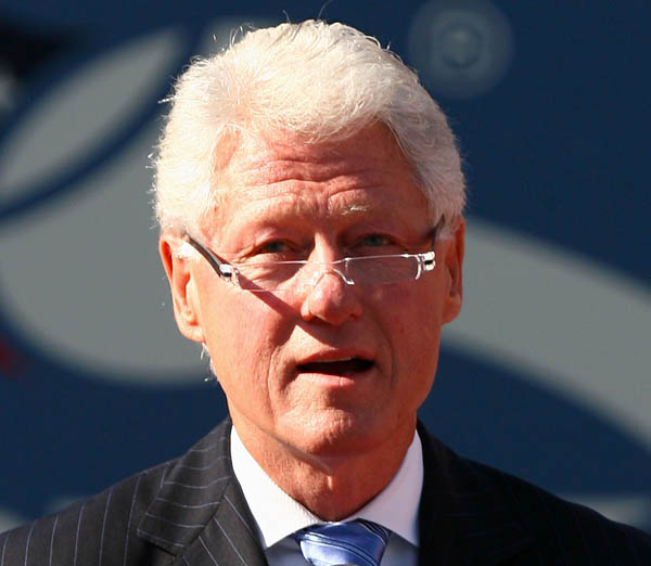 Bill Clinton podvrgnut hitnoj operaciji srca