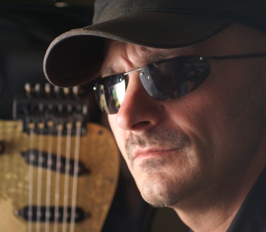 Kizo live i medica po 7 kuna u Caffe Dolce & Kavana