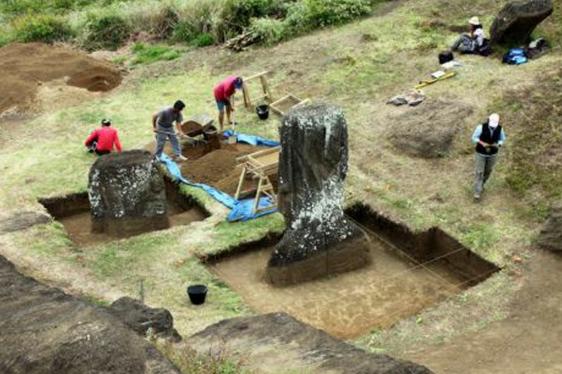 Kipovi na Uskršnjim otocima imaju tijela