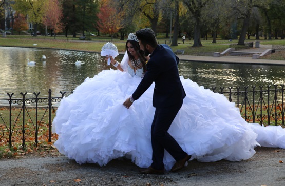 Mali Ivica na prvom vjenčanju