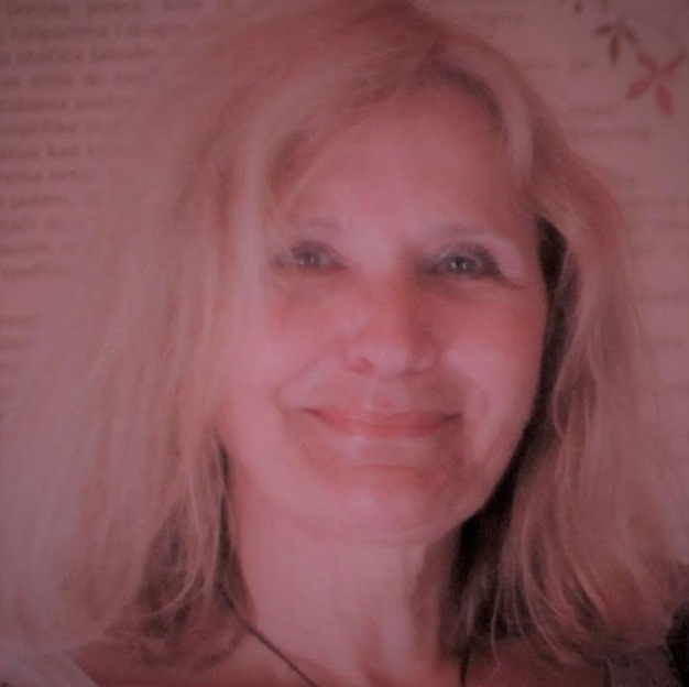 Ana Guberina izlaže u Galeriji Prica u Samoboru